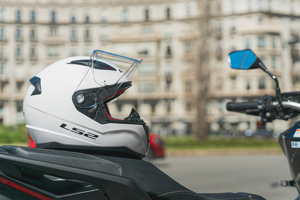 FF353 Rapid II Gloss White – www.ls2helmetspk.com