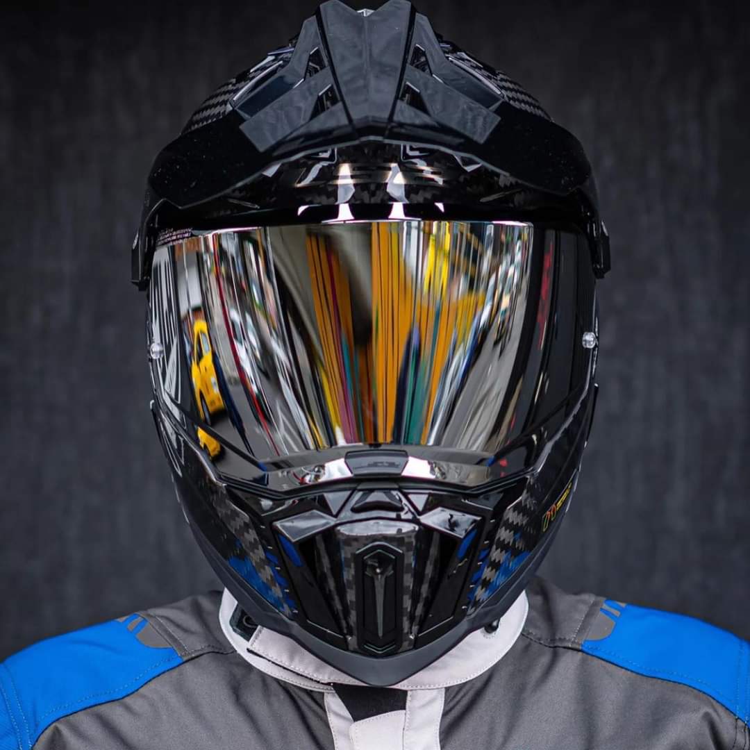MX701 Explorerc Solid Gloss Carbon – www.ls2helmetspk.com